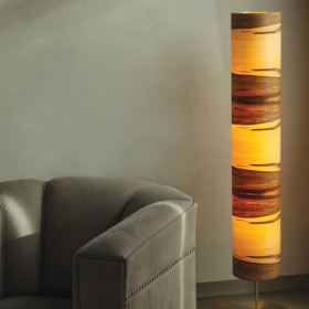 Designer Stehleuchte aus Holz I HolzDesignPur - HolzDesignPur.de