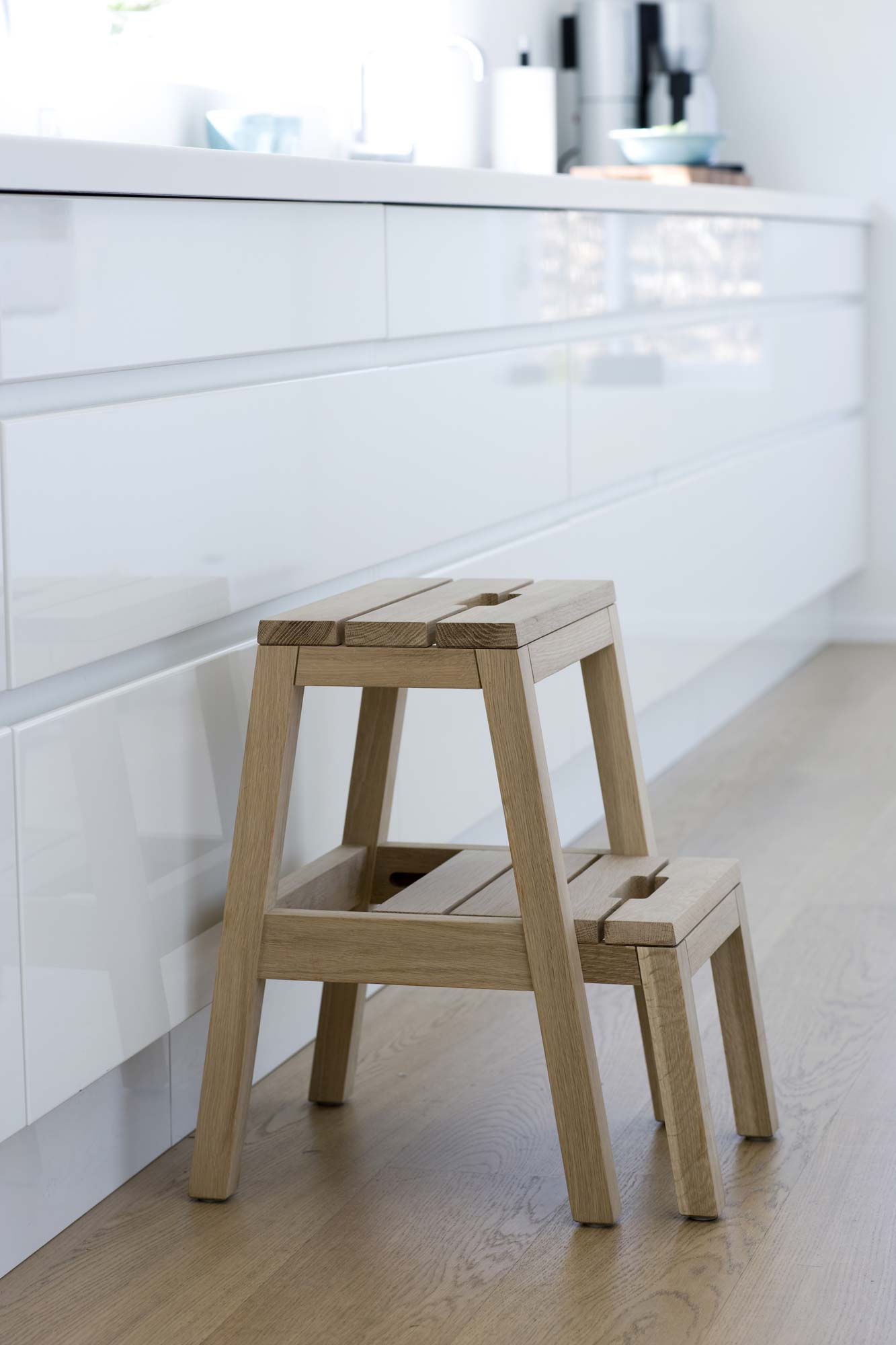 Trittleiter DANIA von Skagerak I HolzDesignPur