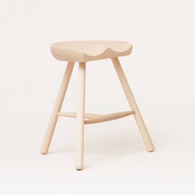 Moderne Design-Hocker aus Holz I HolzDesignPur