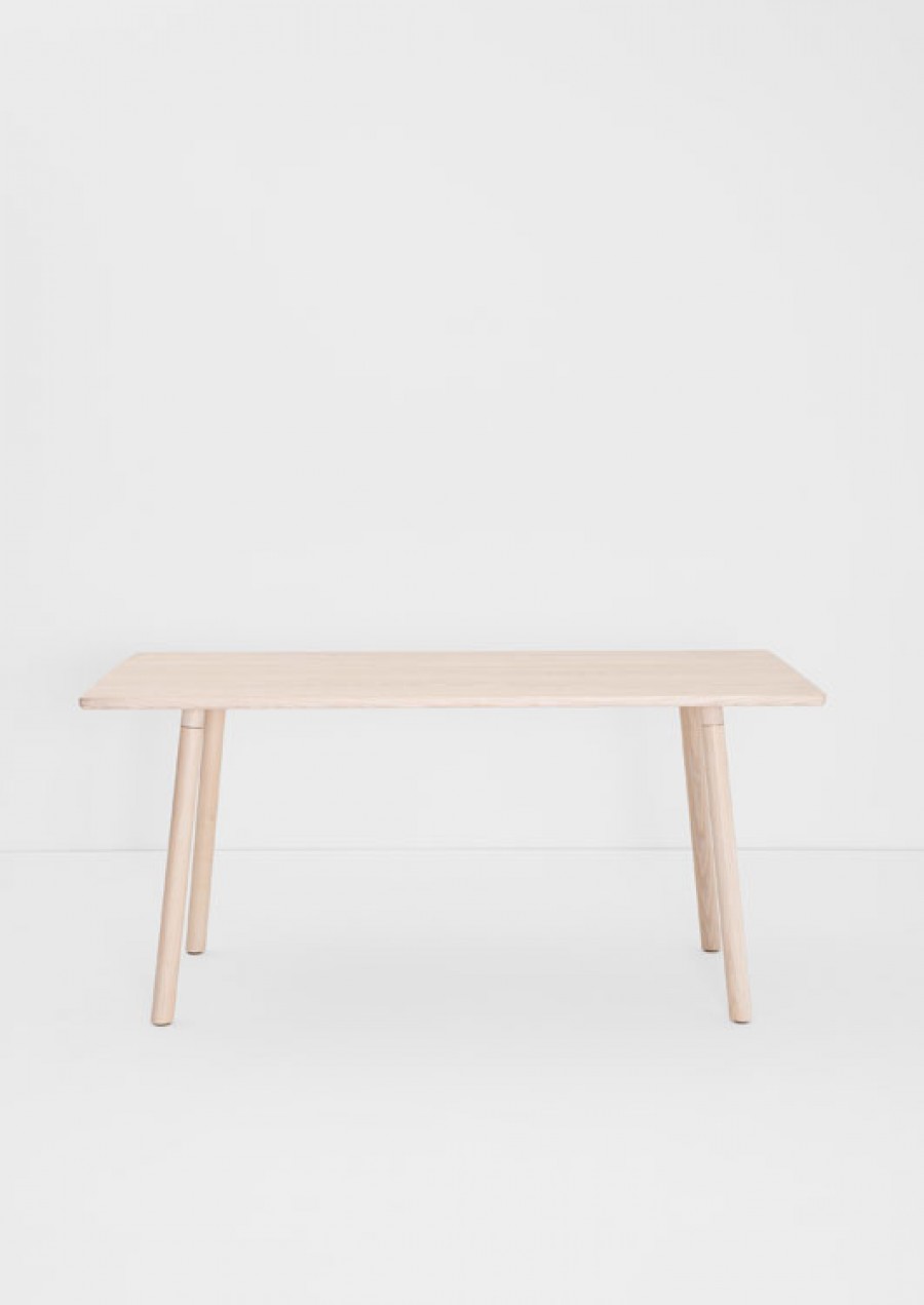 Tisch PROFILE TABLE SQUARE